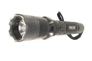 Shockwave Torch Review: Tactical Self-Defense Flashlight - The Knife Junkie